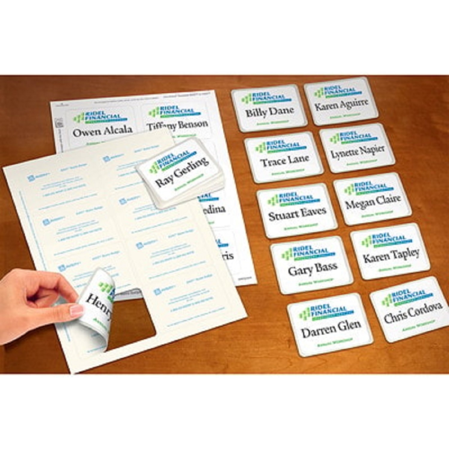 Avery 5395 Flexible Self-Adhesive Name Badge Labels, Matte White, 2 1/3 ...