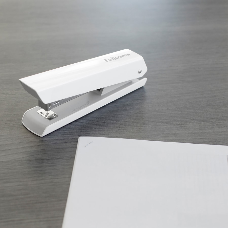 Fellowes LX820 Classic Office/Desktop Stapler - Holds Upto 210 Staple ...