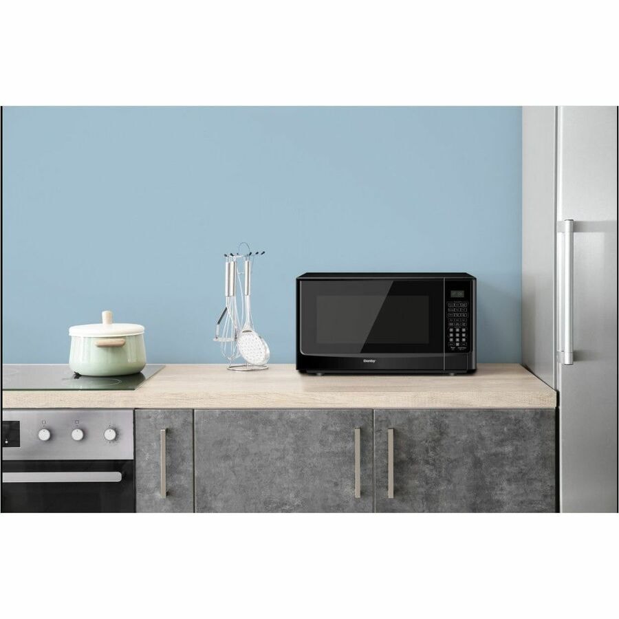 Danby Designer 1.4 cu. ft. Sensor (Cooking) Microwave in Black - 39.64 ...